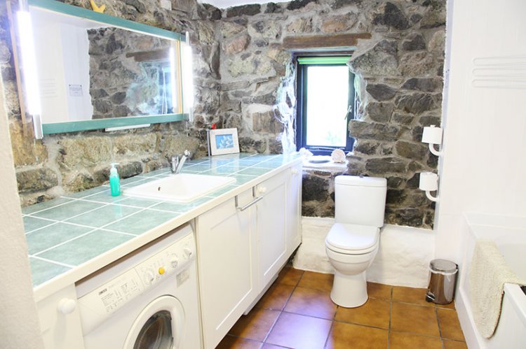 The Winch House, Church Cove