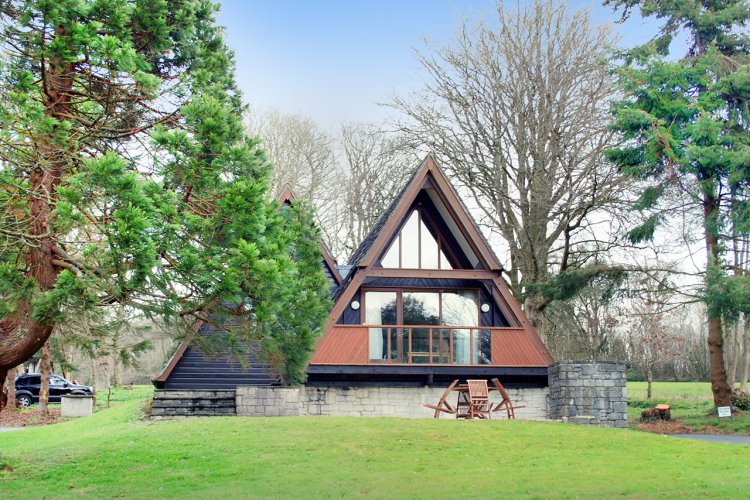 Clowance, Clowance Estate