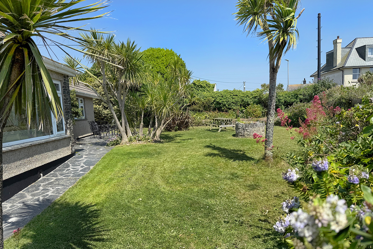 Avalon, above Polurrian Cove at Mullion, Cornwall