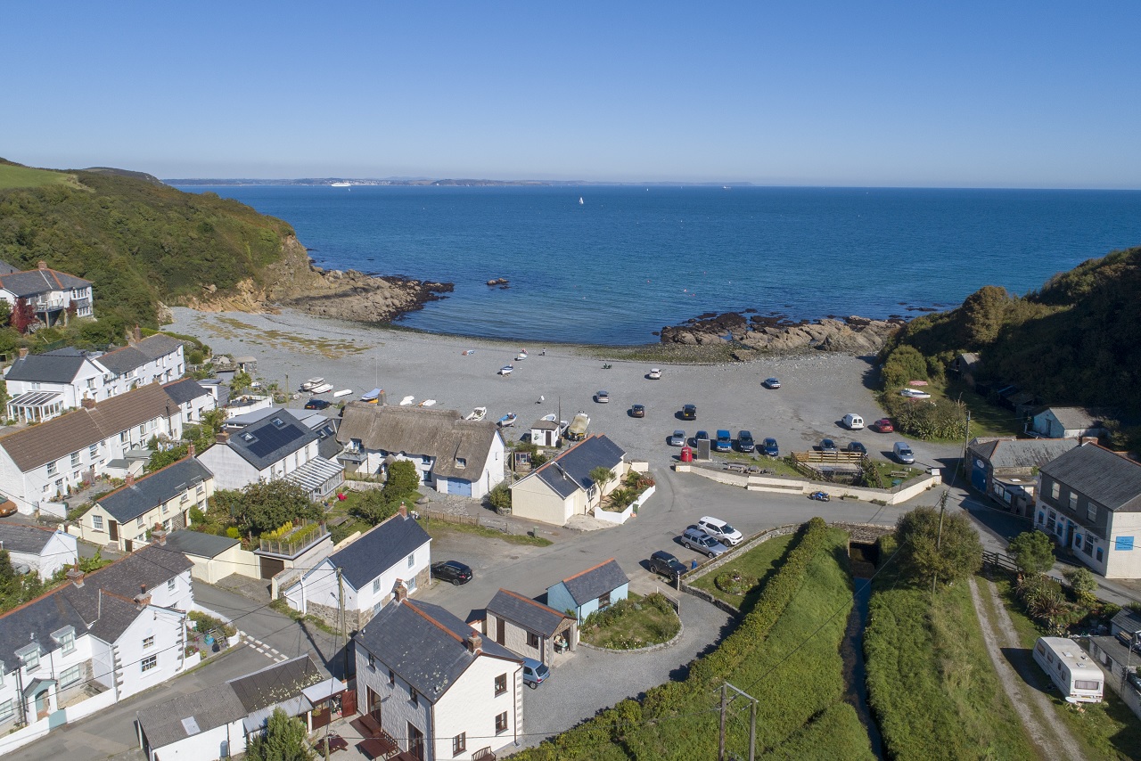 Little Scol Garth, Porthallow Cove, Cornwall