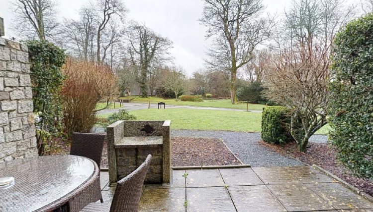 Clowance, Clowance Estate