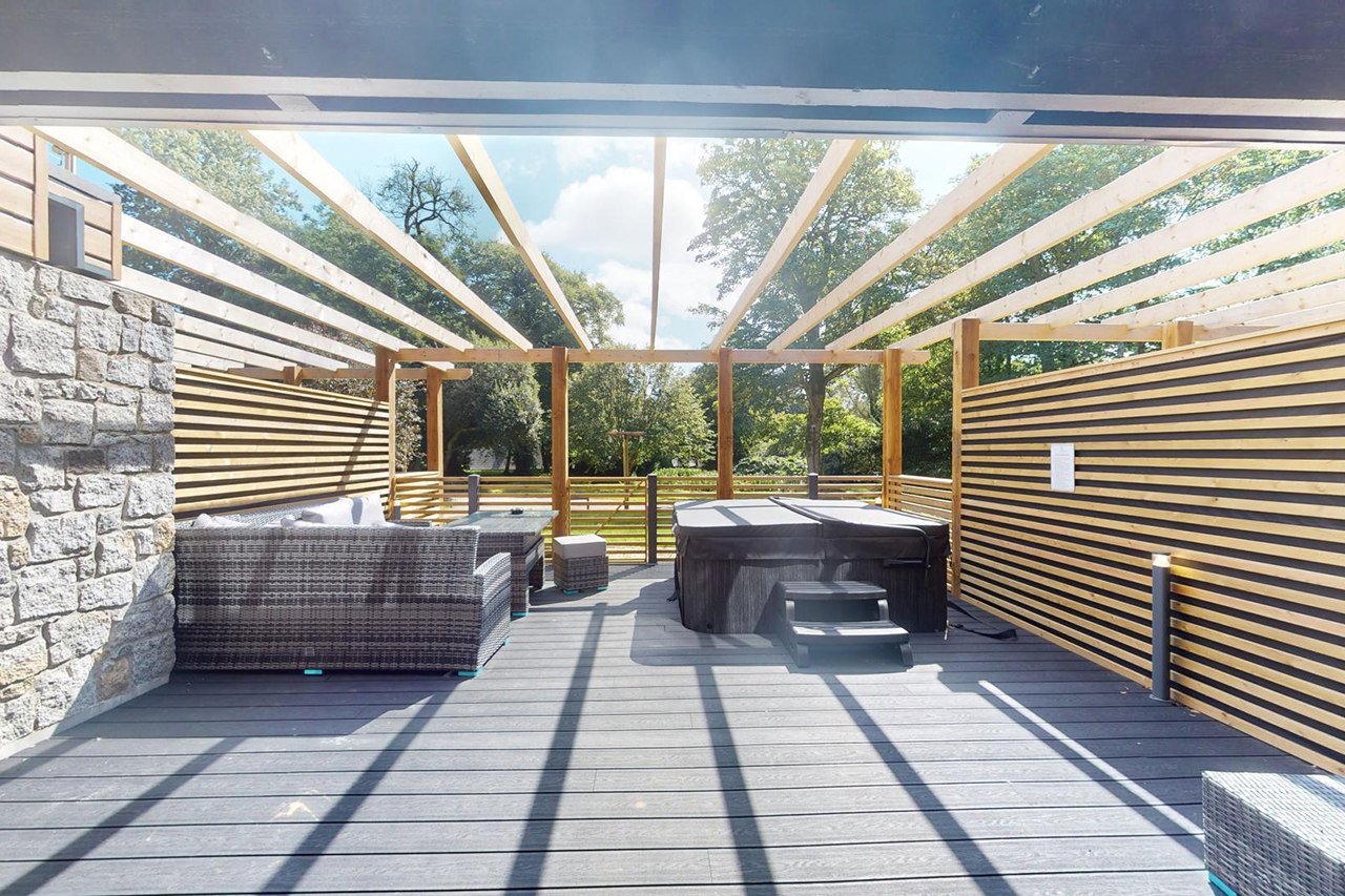 Clowance, Clowance Estate