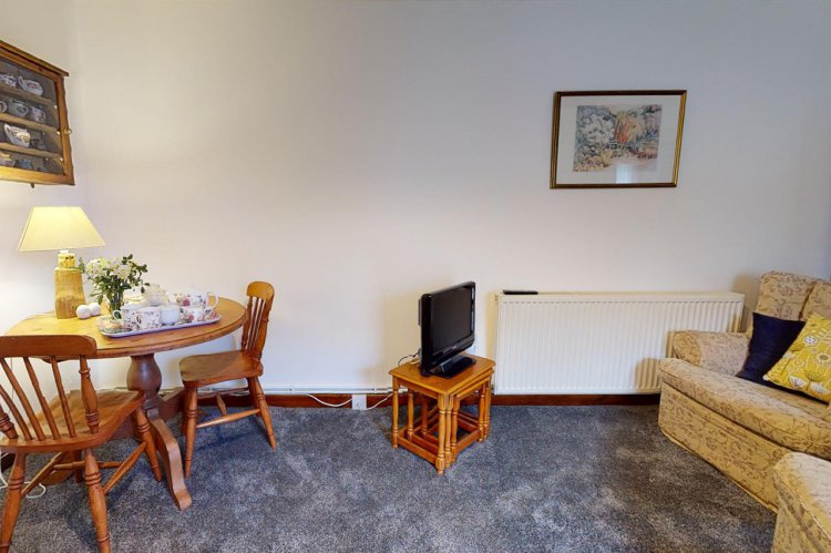 Little An Skyber, Gweek