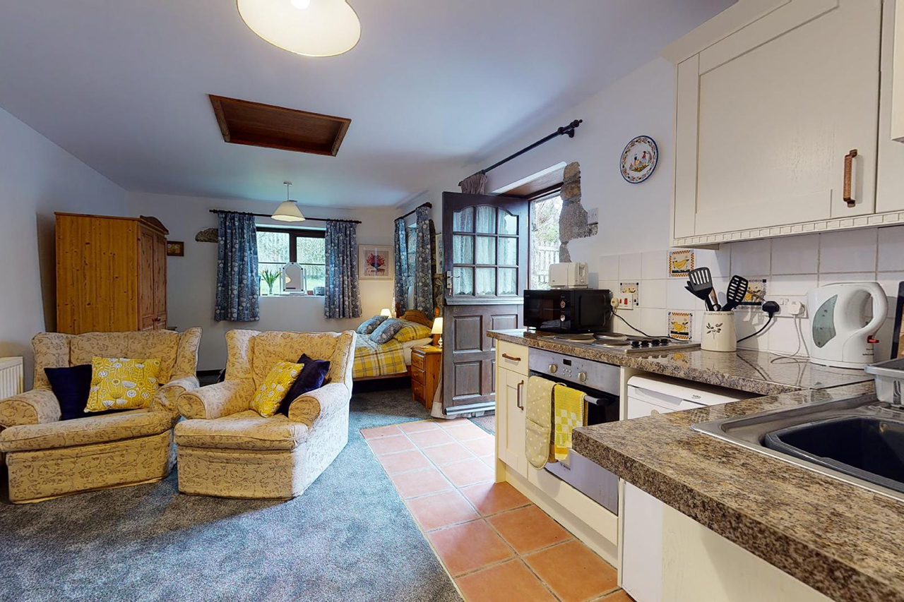 Little An Skyber, Gweek