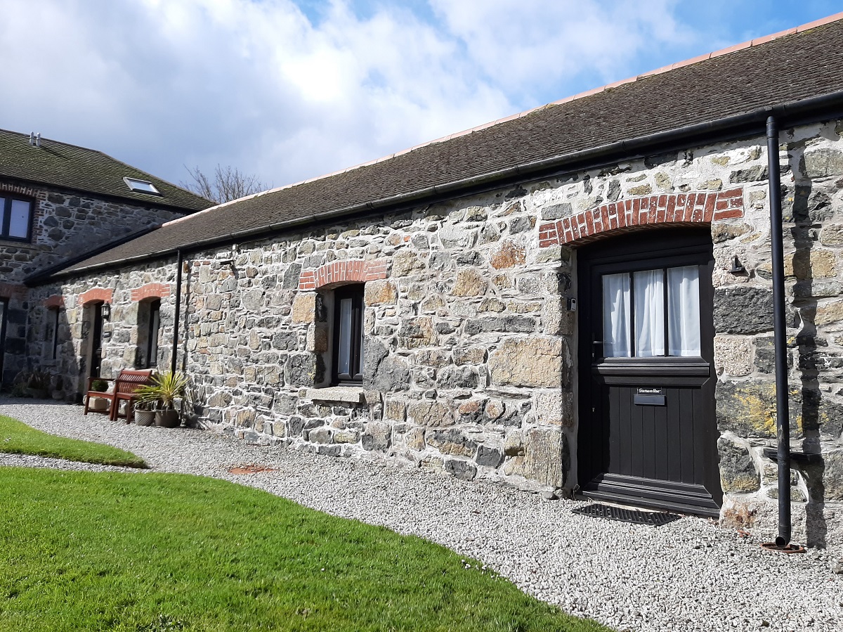 New, 'Gunwalloe' in Mullion