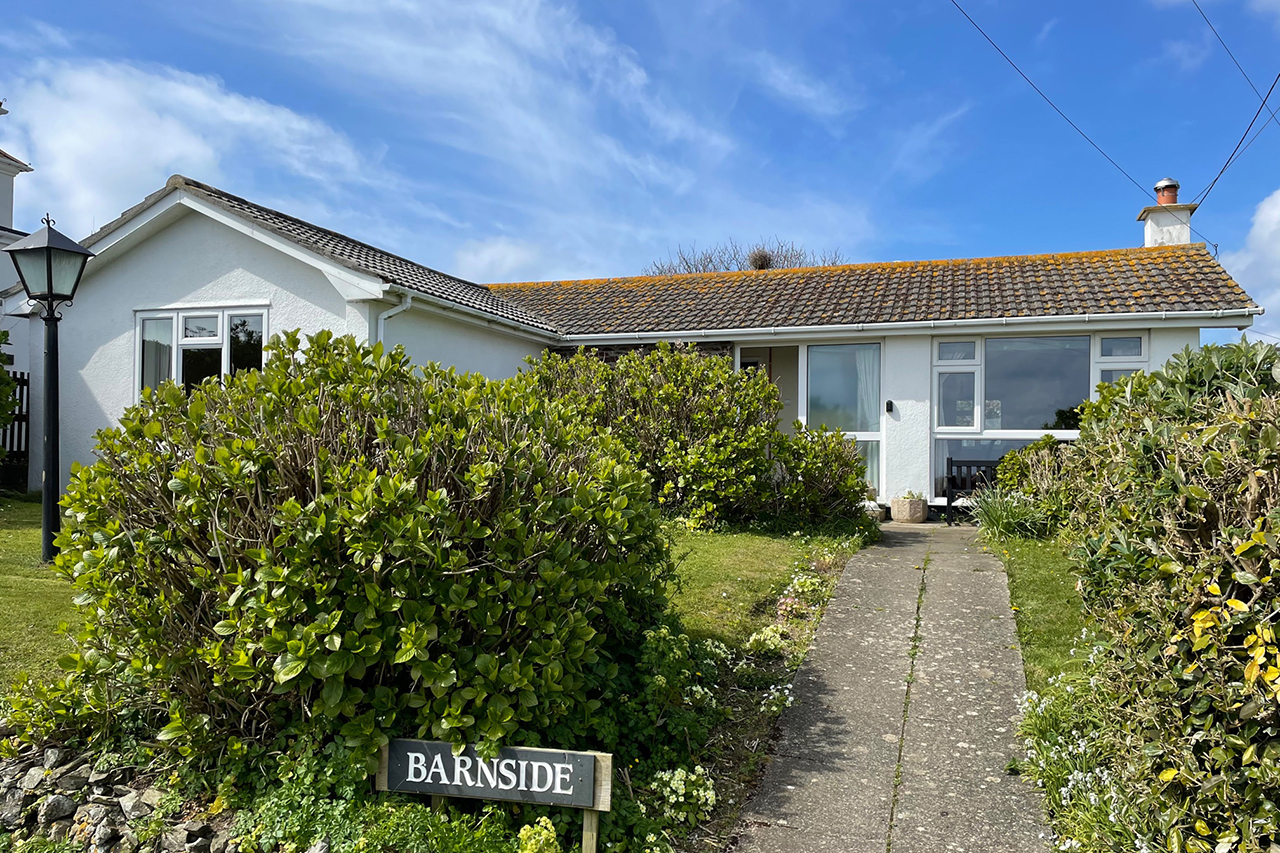 Barnside, featuring peaceful gardens in Lizard village, Cornwall