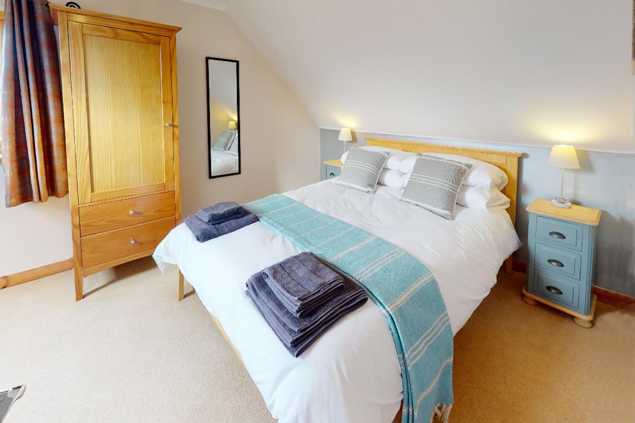 Camellia Cottage, Lizard