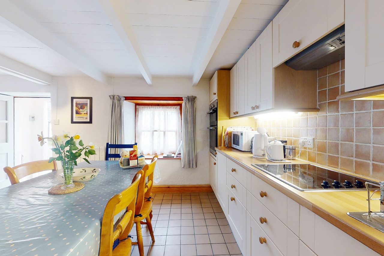 The Beach House, Porthallow Cove, Cornwall